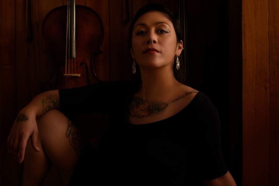 Tamara Paris presenta “Ya me cansé”, una mezcla de rabia y ...